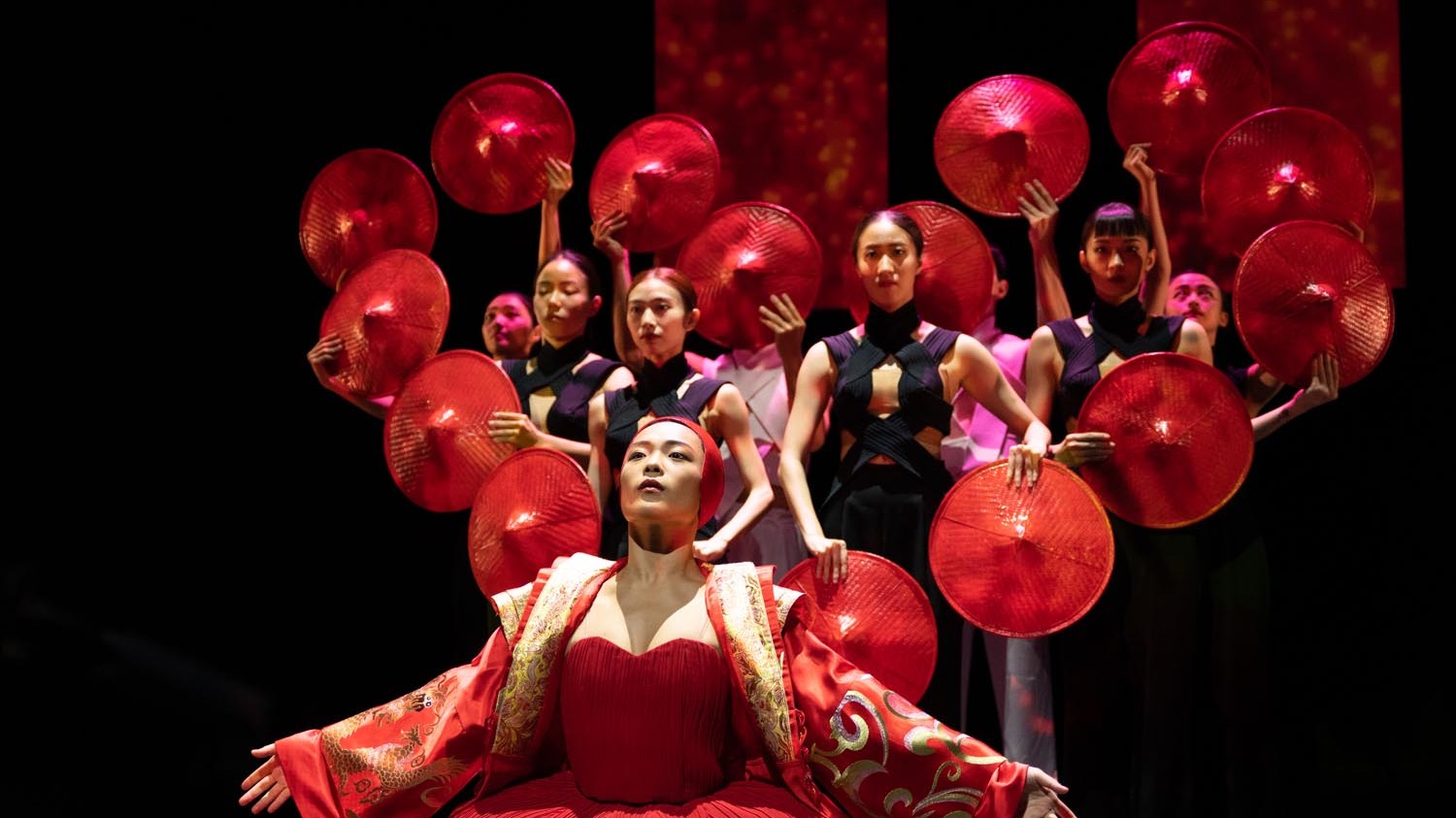 B.DANCE I Directeur artistique / Chorégraphe Po-Cheng Tsai